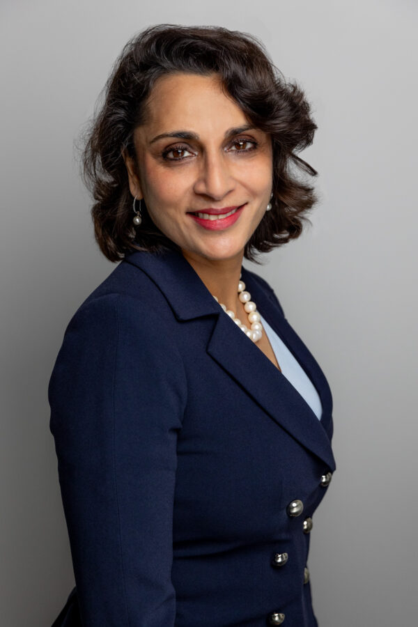 Dr Ritu Gupta - Dr Refresh